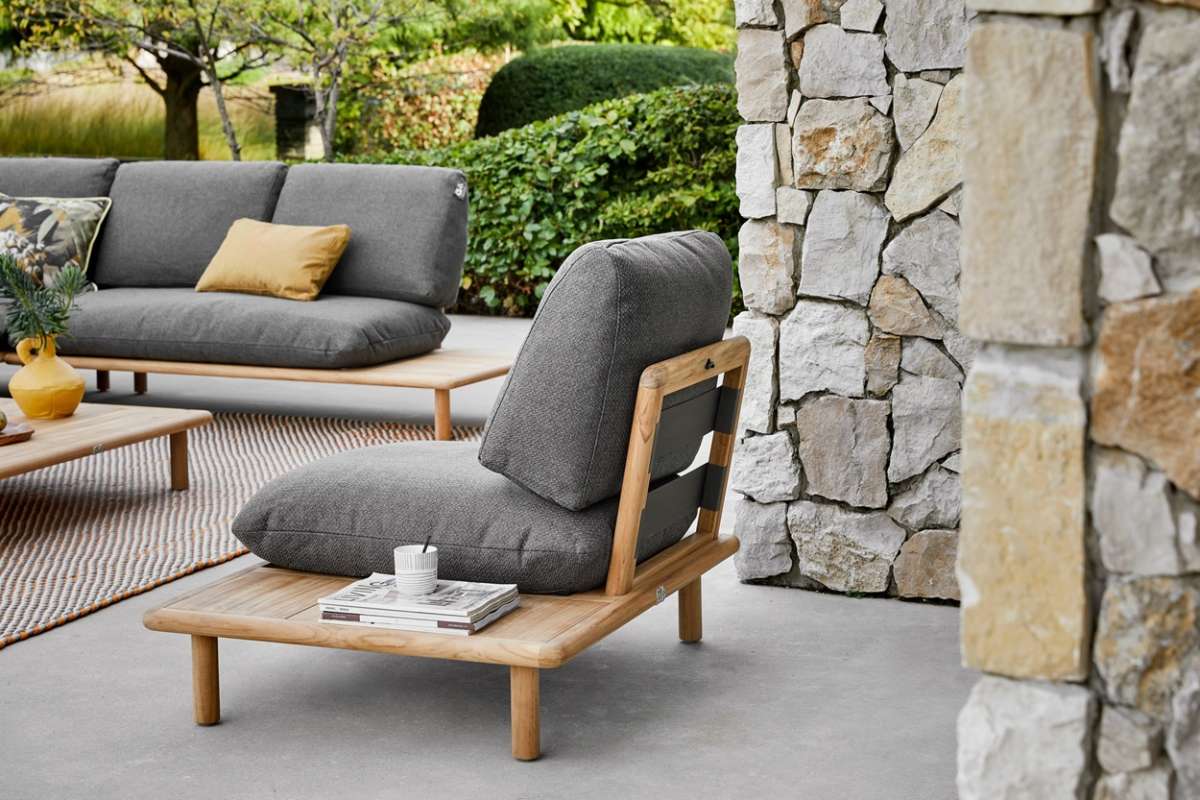 Outdoor sling loveseat store